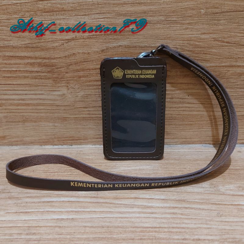 Jual Tempat Id Card Kementerian Keuangan Holder Id Card Kulit Kemenkeu ...