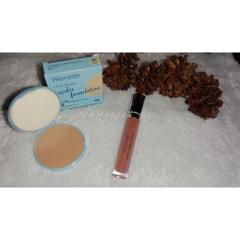 Jual 1 set Refill Wardah lightning powder foundation & lip cream matte ...