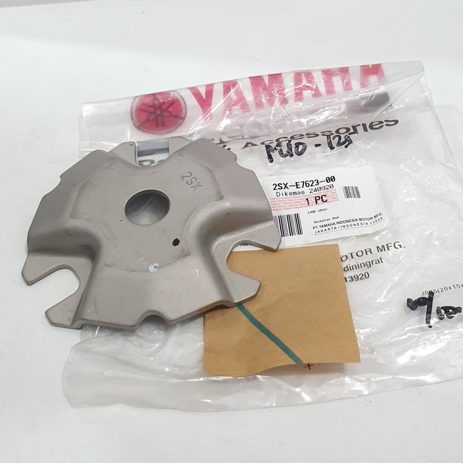 Jual Plat Tutup Rumah Roller Besi Yamaha Mio M3 XRide X Ride 2SX-E7623 ...