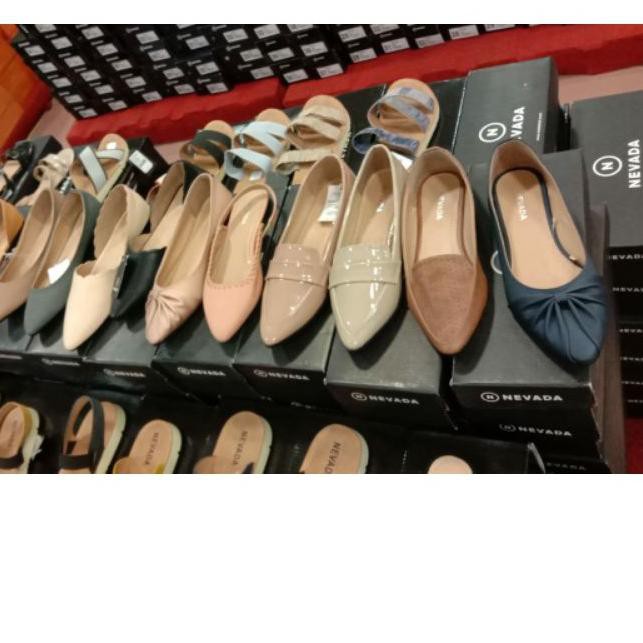 Jual SEPATU EDISI LEBARAN KHUSUS LIVE | Shopee Indonesia