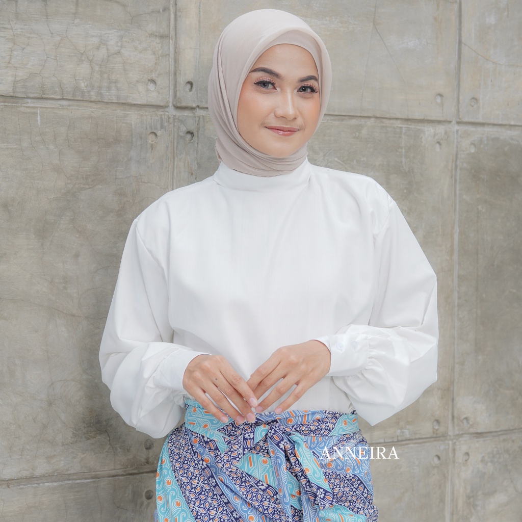 Jual NYLA HIGH NECK BLOUSE | Shopee Indonesia