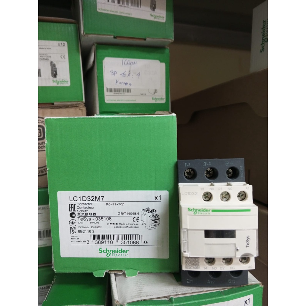 Jual Contactor / Kontaktor Schneider 3P 32A 50A 220VAC LC1D32 / LC1D32M7 ORI | Shopee Indonesia