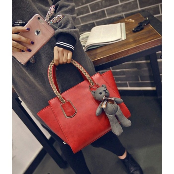 Jual TAS SANDANG MERAH BESAR KECIL SEDANG KULIAH HANGOUT NONTON WANITA ...