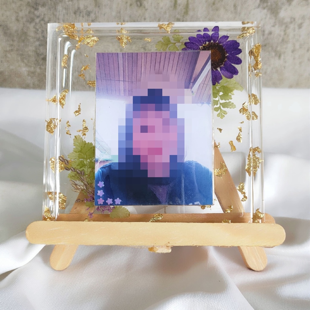 Jual CUSTOM RESIN PHOTO FRAME / POLAROID FRAME / GIFT BOX HAMPERS ...