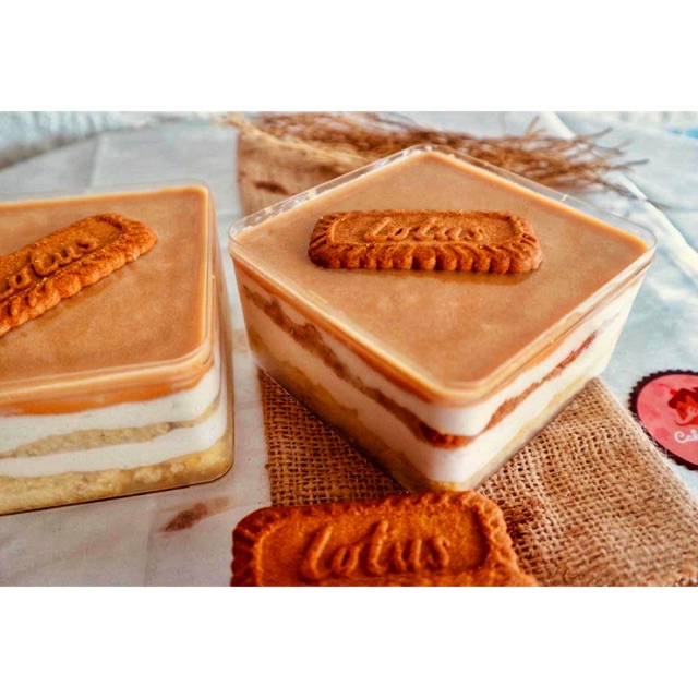 Jual lotus dessert box | Shopee Indonesia