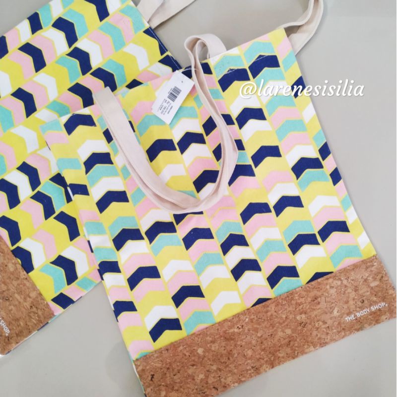 Jual The Body Shop Bag - Tote Bag Kanvas | Shopee Indonesia