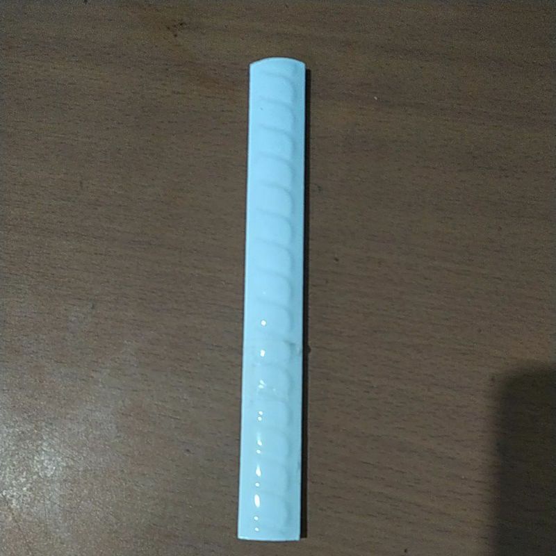 Jual Kuku Macan 20 cm Motif Ulir - Bon Bon Lis Keramik - Pinggiran Keramik | Shopee Indonesia