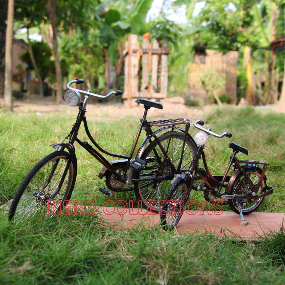Jual MINIATUR SEPEDA ONTEL LOGAM. PAJANGAN SEPEDA LOGAM. DIECAST SEPEDA ...