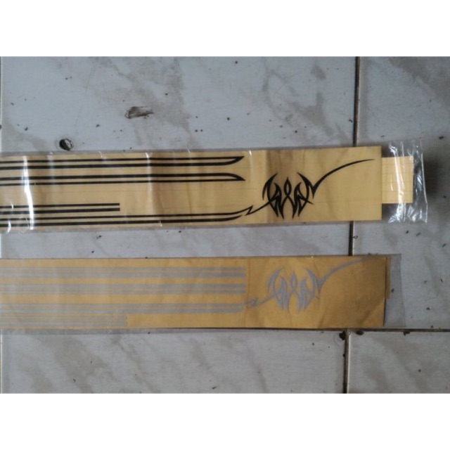Jual Sticker - Stiker List Body Isuzu Panther Grand Touring | Shopee ...