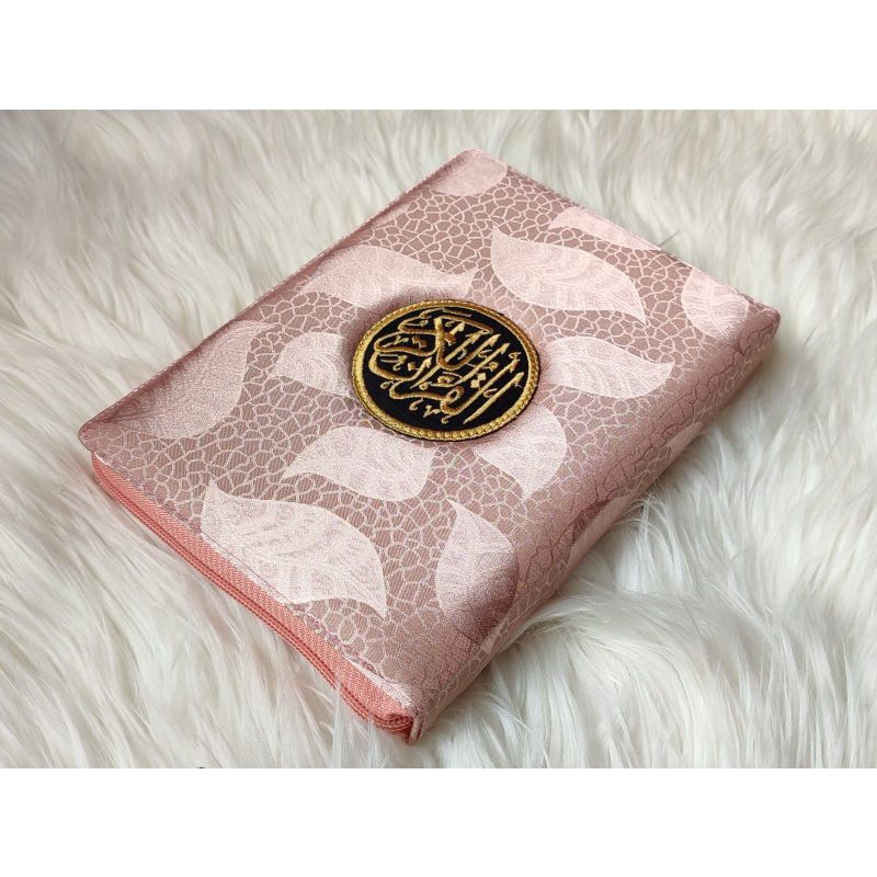 Jual Rabita Al Quran Edisi Silk Leaf A5 | Custom Nama | Terjemah ...