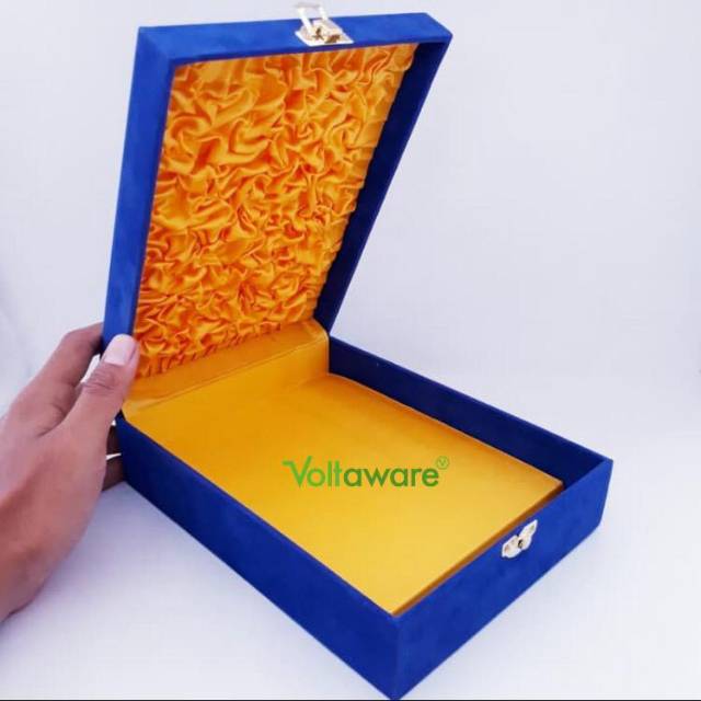 Jual Box Bludru / Box Plakat / Kotak Plakat / Kotak Bludru Ukuran 20x15 ...