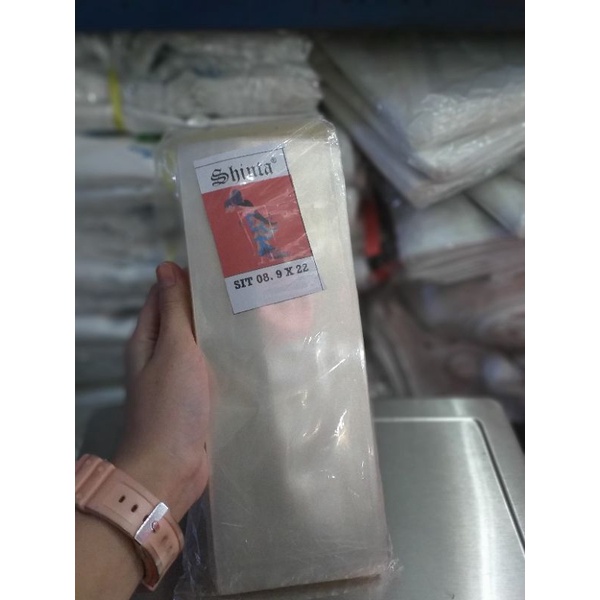 Jual Plastik sheet Tebal 08 Uk.9x22, 14x18 dan 17x17 | Plastik Alas Kue ...