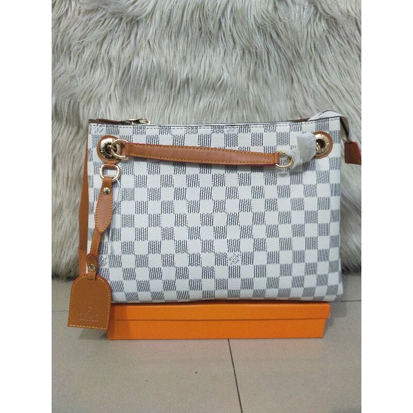 Jual Tas Wanita Sourene tali rantai besar muat barang banyak | Shopee ...