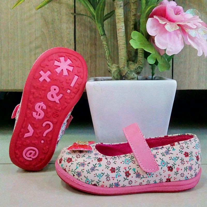 Jual Sepatu anak perempuan Slip on Flat shoes ukuran 22-26 merek Kipper ...