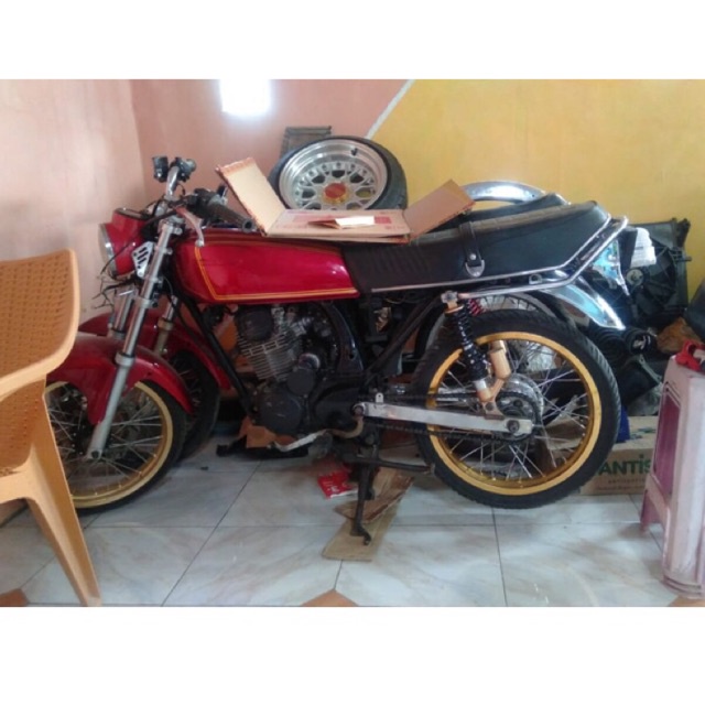 Jual bodi sett gl100 cepek dan cb rangka ori tatanan siap naik mesin | Shopee Indonesia
