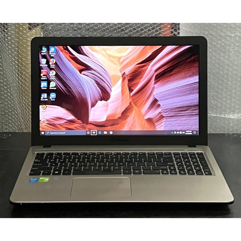 Jual Laptop Asus X540L Core i3-4005U SSD NVIDIA GeForce 920M Layar 15 ...