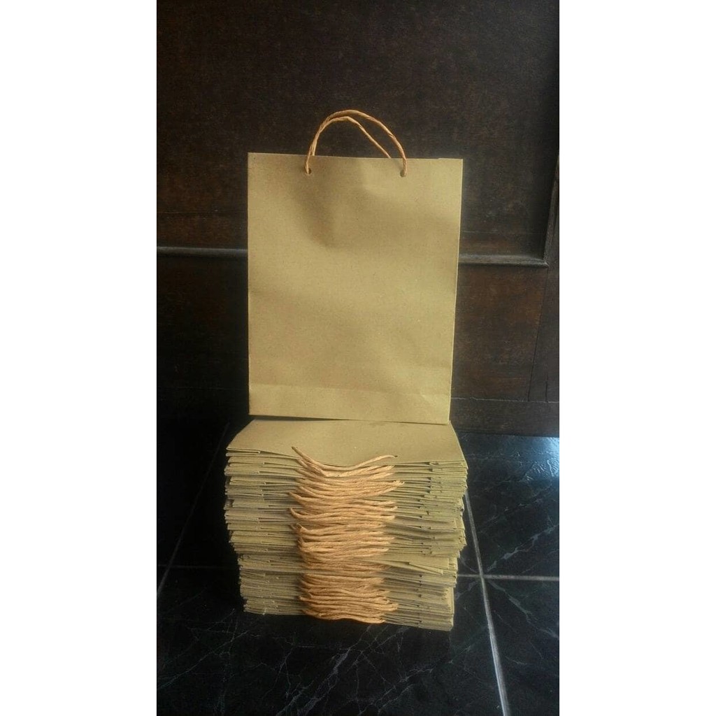 Jual Paper Bag Tas Kertas Polos Ukuran 18x5x22 | Shopee Indonesia
