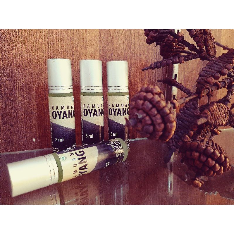 Jual Minyak Oyang / Minyak Gosok / Volume 8ml | Shopee Indonesia