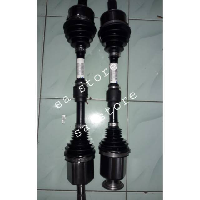 Jual drive shaft - as roda cv joint komplit original Honda HRV Matic | Shopee Indonesia