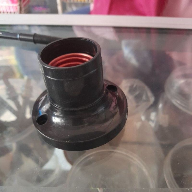 Jual Fiting Fitting Lampu Plafon Bulat Hitam E27 DEXTA | Shopee Indonesia