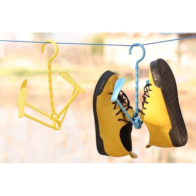 Jual hanger sepatu gantungan sepatu sandal hanger shoes multicolour ...