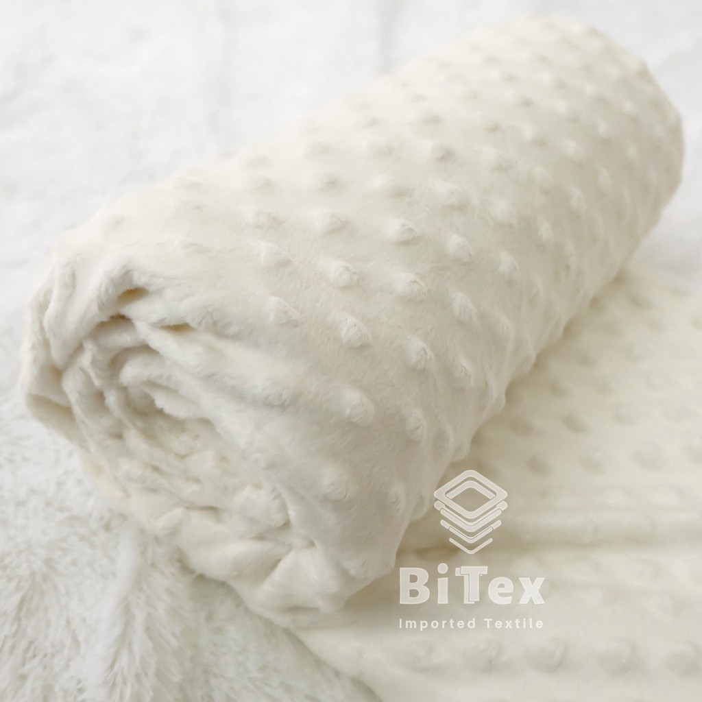 Jual Moms Syafa Kain Minky Dot / Velboa Dot Import 1 Meter - Lebar 1,5M ...