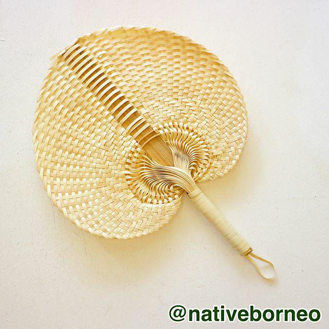 Jual Kipas Lontar Polos - Kipas Anyam, Kipas Tangan, Kipas Rotan, Kipas ...