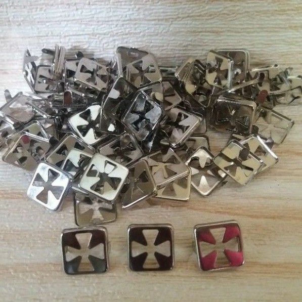 Jual Studs/ Spike Square x Cross | Shopee Indonesia