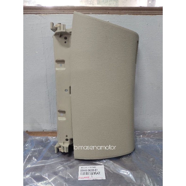 Jual tutup cover laci atas dashboard innova cream muda 55440-0K030-E1 ...