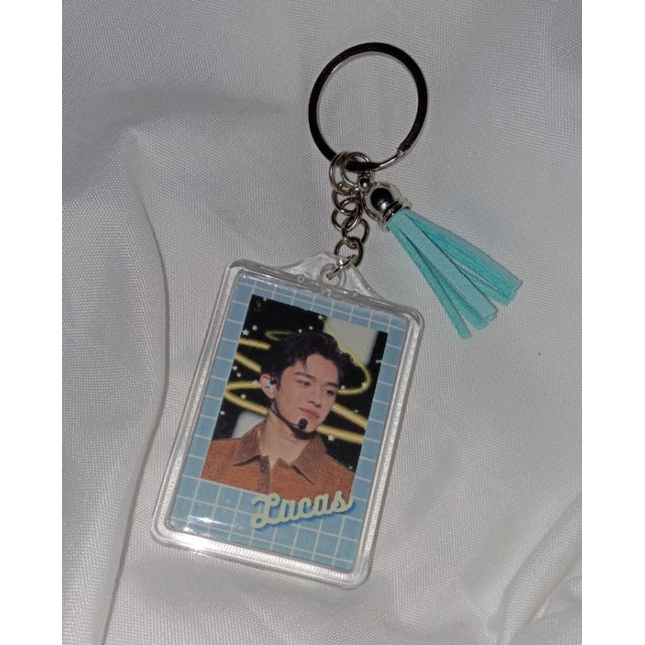Jual keychain akrilik custom foto || Gantungan kunci akrilik custom ...