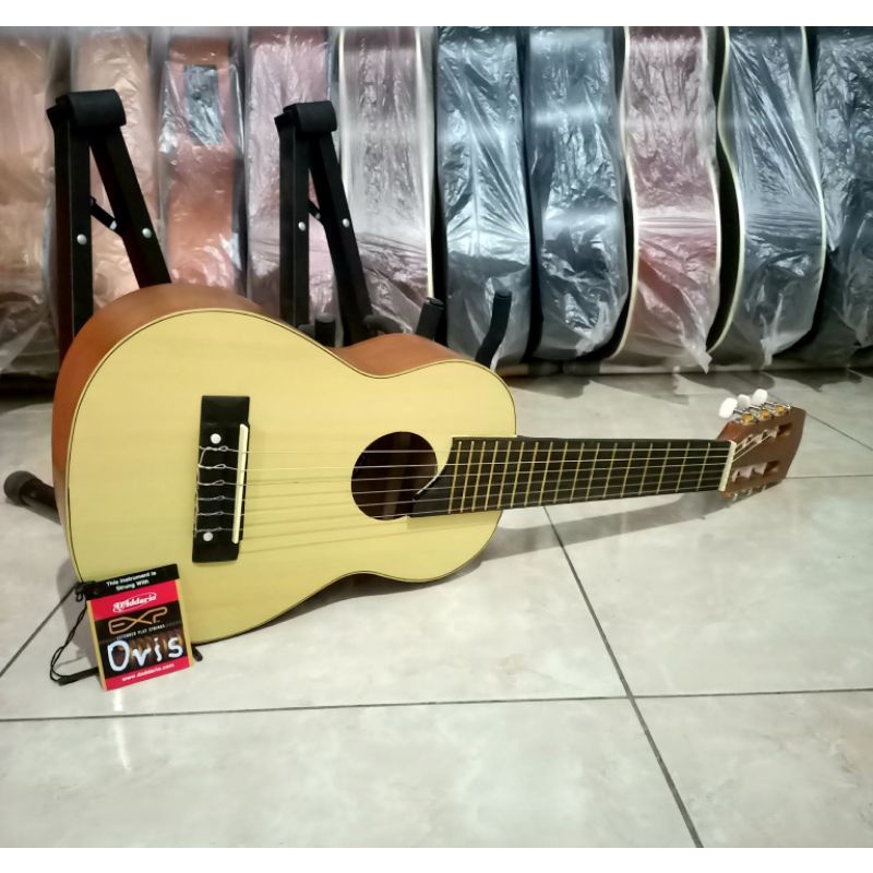 Jual gitar lele senar 6 - gitar mini senar 6 - gitar budi doremi/GL1 ...