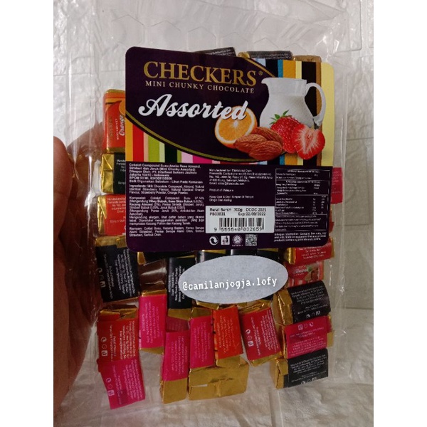 Jual Checkers Mini Chunky Chocolate / checkers almond Chocolate ...