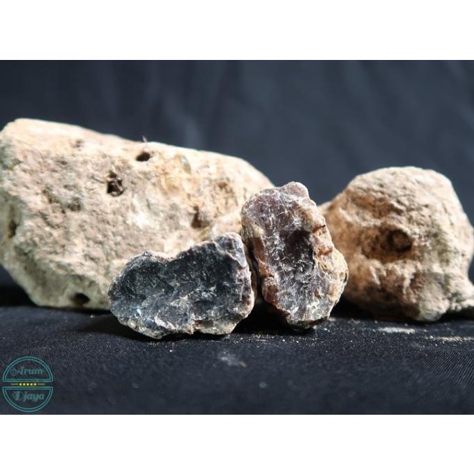 Jual BATU DAMAR / Getah Damar Selo Batu Resin Natural gum MATA KUCING ...