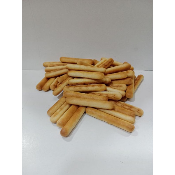 Jual biskuit stick durian /stik jari /biskuit rasa durian stick /250 gr ...
