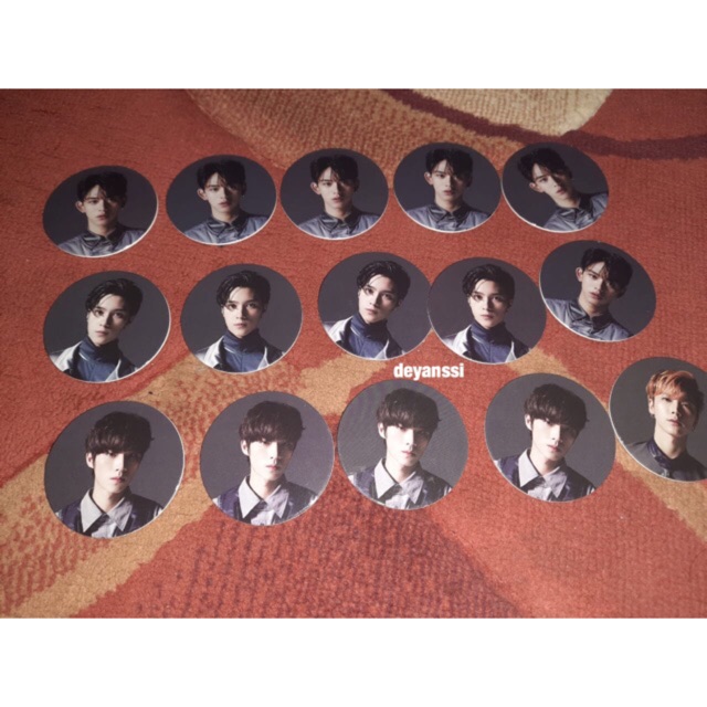 Jual WAYV TEN LUCAS HENDERY XIAOJUN TAKE OFF CIRCLE CARD | Shopee Indonesia