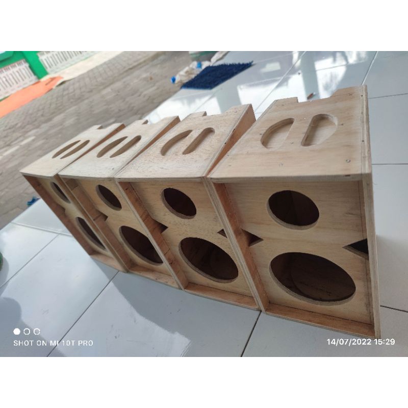 Jual BOX SPEAKER 3 -5 INCH SINGLE PLUS TWEERER LINE ARRAY | Shopee ...