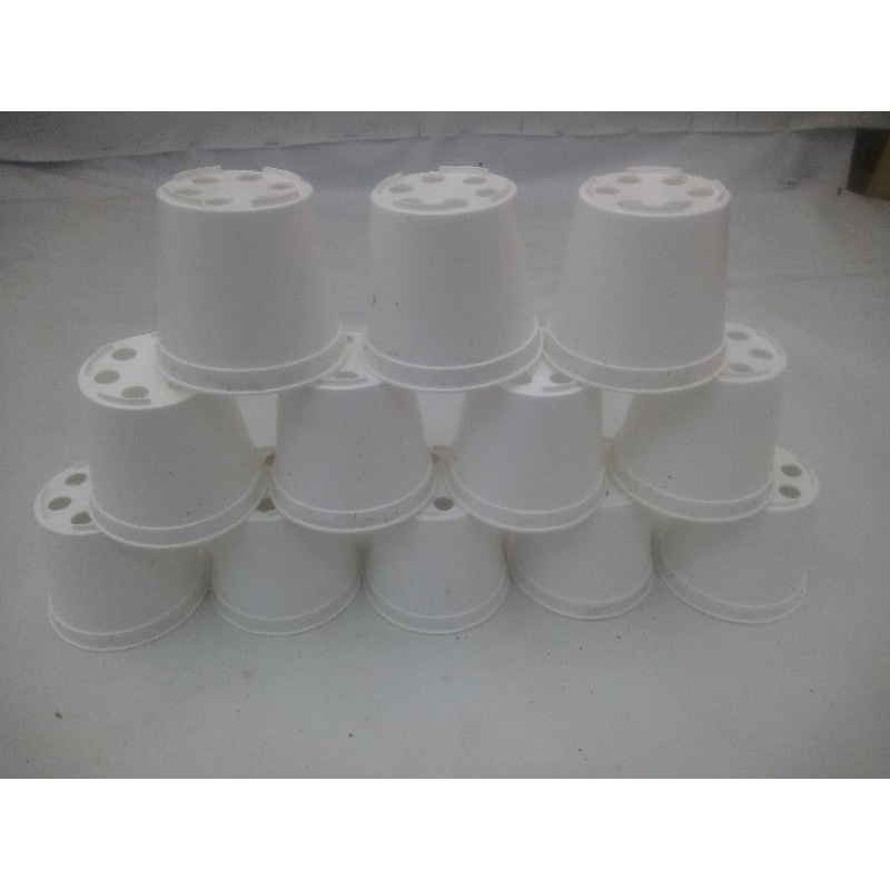 Jual pot bunga plastik mini warna putih diameter 8cm tebal murah ...