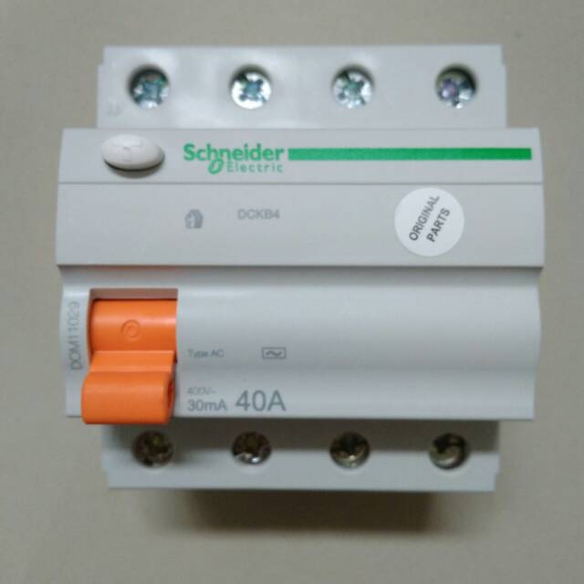Jual Schneider DOM 11029 RCCB Breaker Domae 40A 30mA | Shopee Indonesia