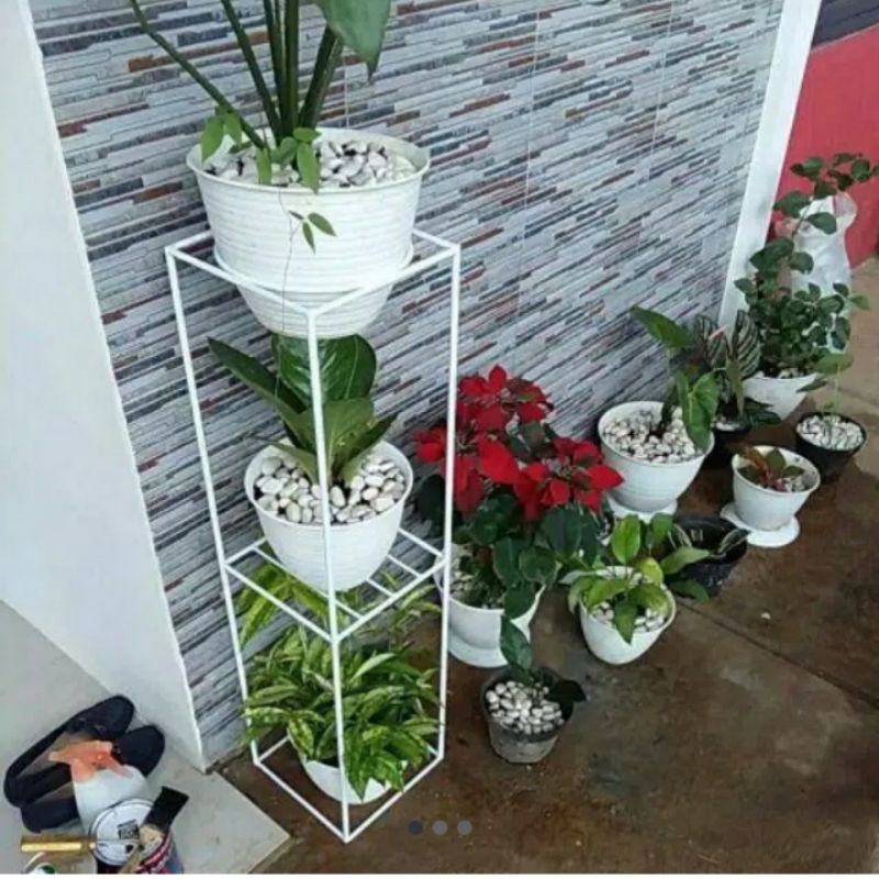 Jual Rak pot bunga hias minimalis 3 susun | Shopee Indonesia