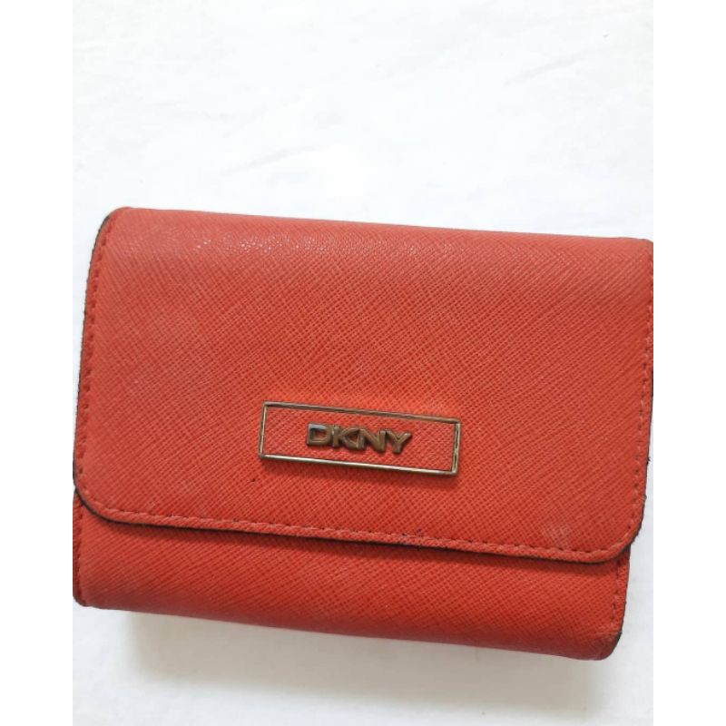 Jual DKNY Trifold Wallet Second | Shopee Indonesia