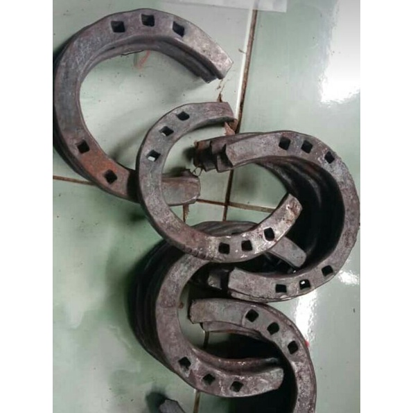 Jual BESI/TAPAL KUDA/ LADAM 1 BIJI | Shopee Indonesia