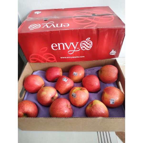 Jual Apel Envy USA JUMBO High Grade 1 DUS (10 KG) Fresh Import | Shopee ...