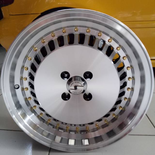 Jual Velg schmidt r16 velg racing mobil schmidt ring 16 celong | Shopee ...