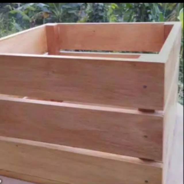 Jual Wooden Crate 35x35x40 wood box peti kayu kotak kayu dekorasi ...