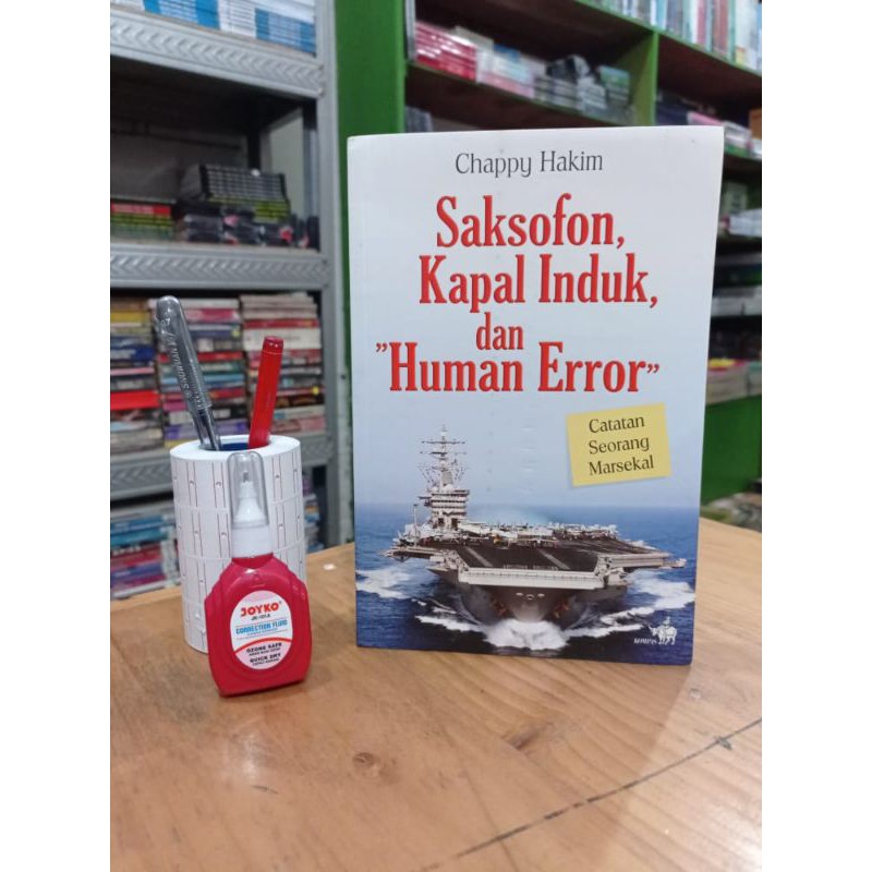 Jual Buku Saksofon Kapal Induk Dan " Human Error " || Chappy Happy ...