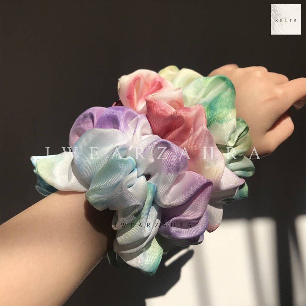 Jual SCRUNCHIE TIEDYE - Ikat Rambut Kuncir Cepol Hijab Satin Cemol ...