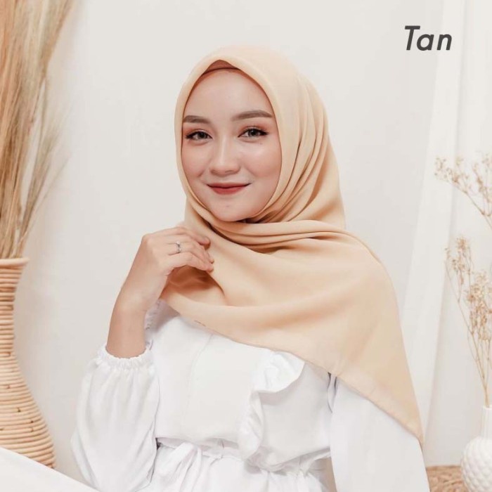 Jual READY Jilbab Kerudung Bella Square | Hijab Segiempat | Warna Part ...