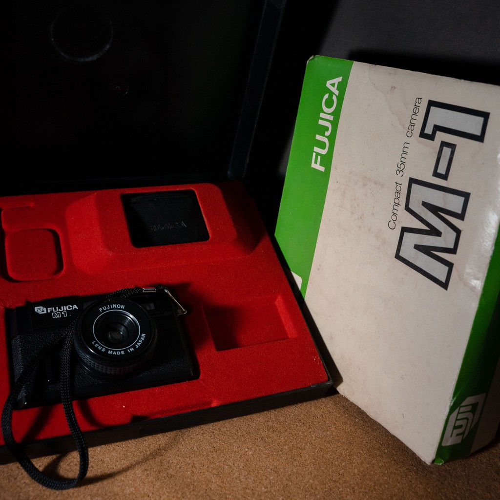 Jual FUJICA M1 BLACK ( full set ) LIKE NEW !! KAMERA FILM KAMERA ANALOG | Shopee Indonesia