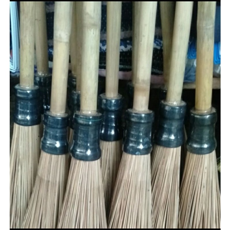 Jual Sapu lidi taman gagang panjang dan jumbo/gagang bambu/gagang kayu ...