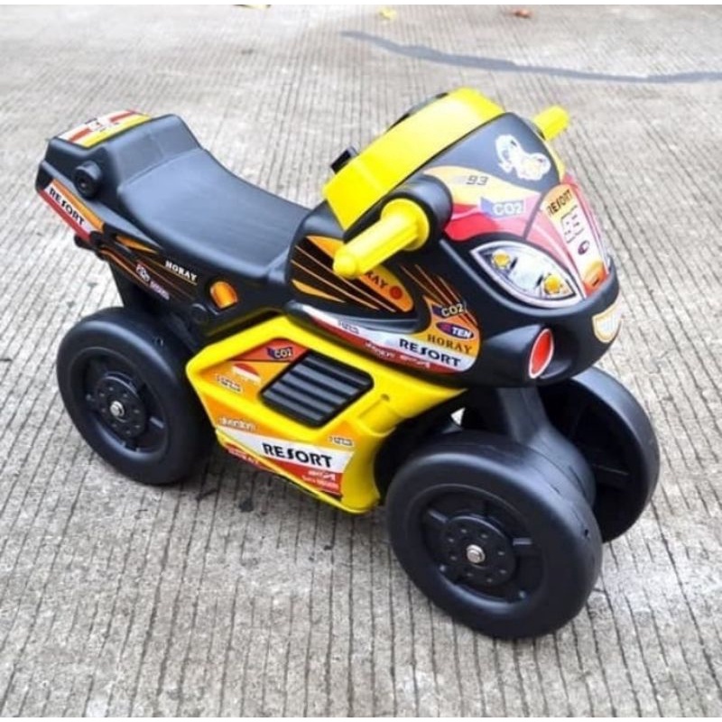 Jual Mainan Moto Gp Dorong Musik Anak - Motor Balap Tunggang Edukatif ...